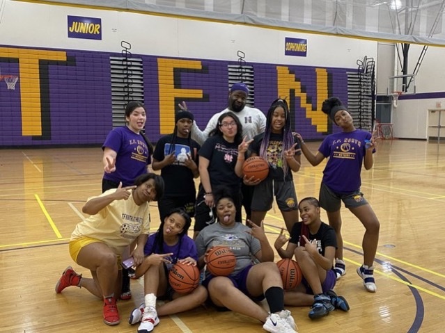 Basketball - Athletics - Thornton Fractional North